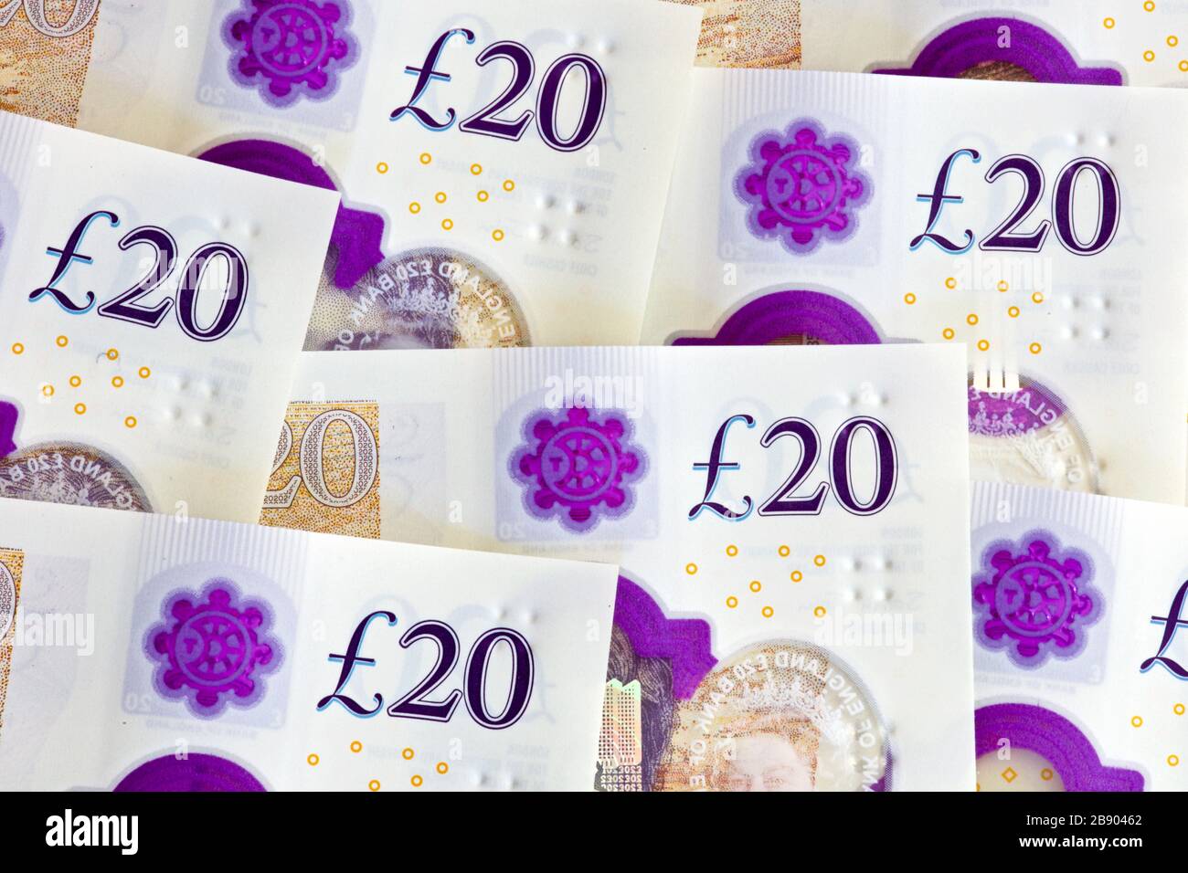 Purple foil patch on Britain's new £20 banknotes Stock Photo - Alamy