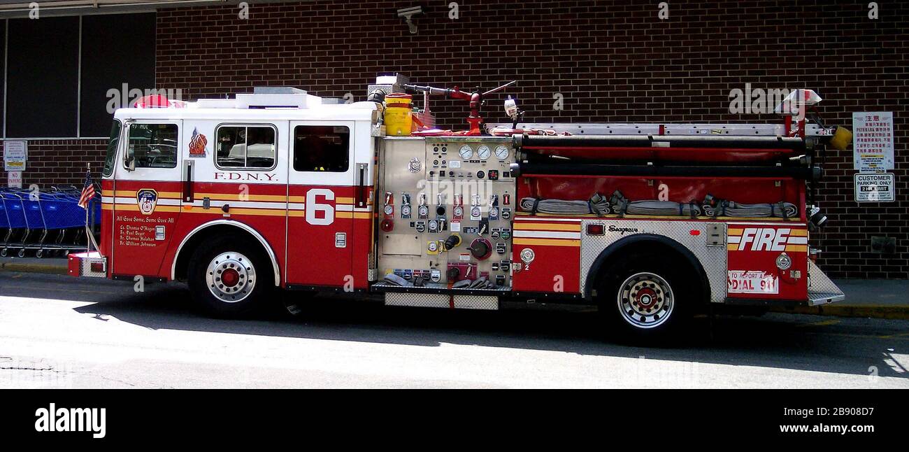 English attacks hi-res stock photography and images - Alamy