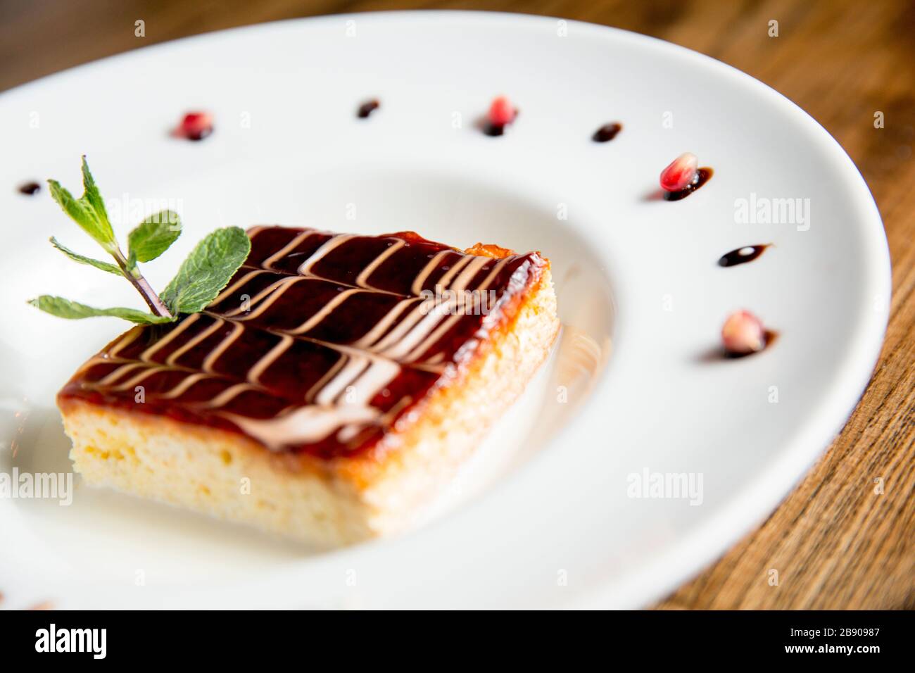 Tres leches cake hi-res stock photography and images - Alamy