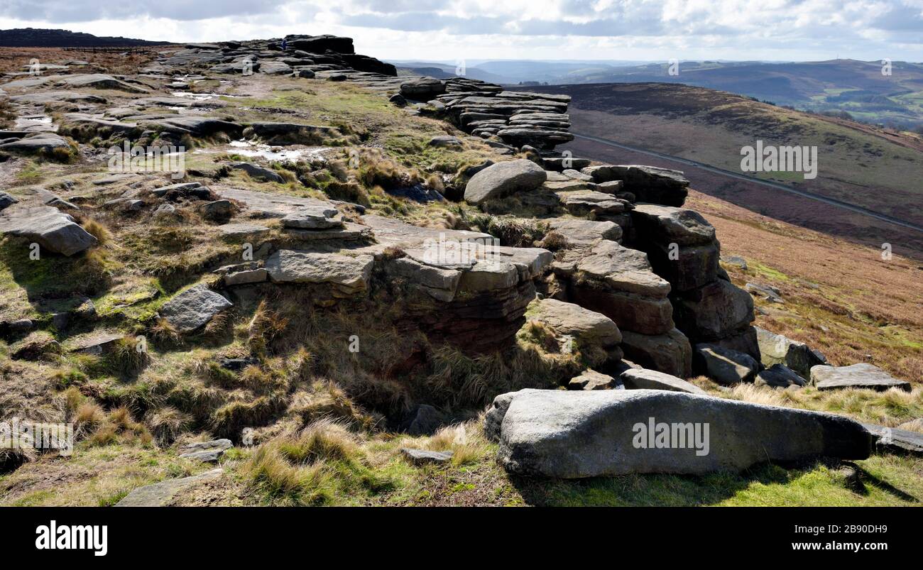 Stanage Edge, gritstone escarpment,Hathersage,Peak district national ...
