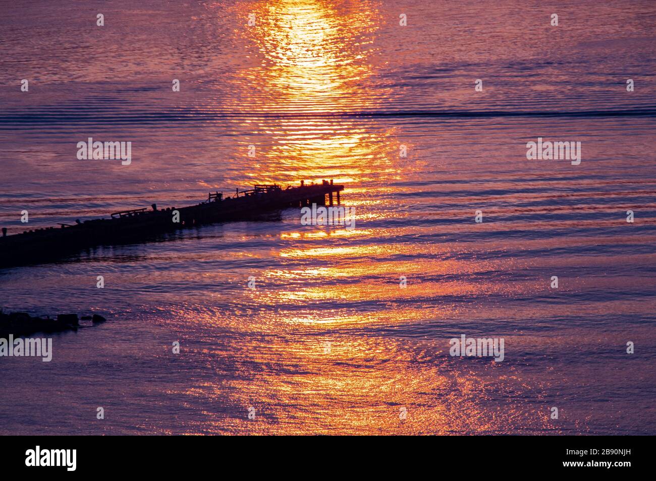 Golden light early morning hi-res stock photography and images - Alamy