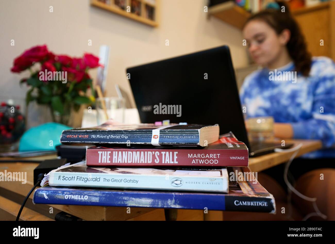 March 2020 work from home uk hi-res stock photography and images - Alamy