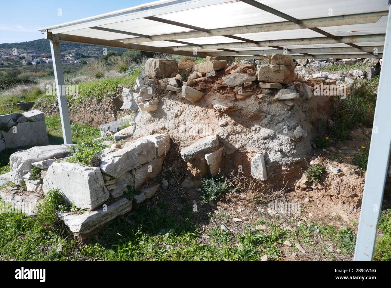 Ancient theatre thorikos hi-res stock photography and images - Alamy