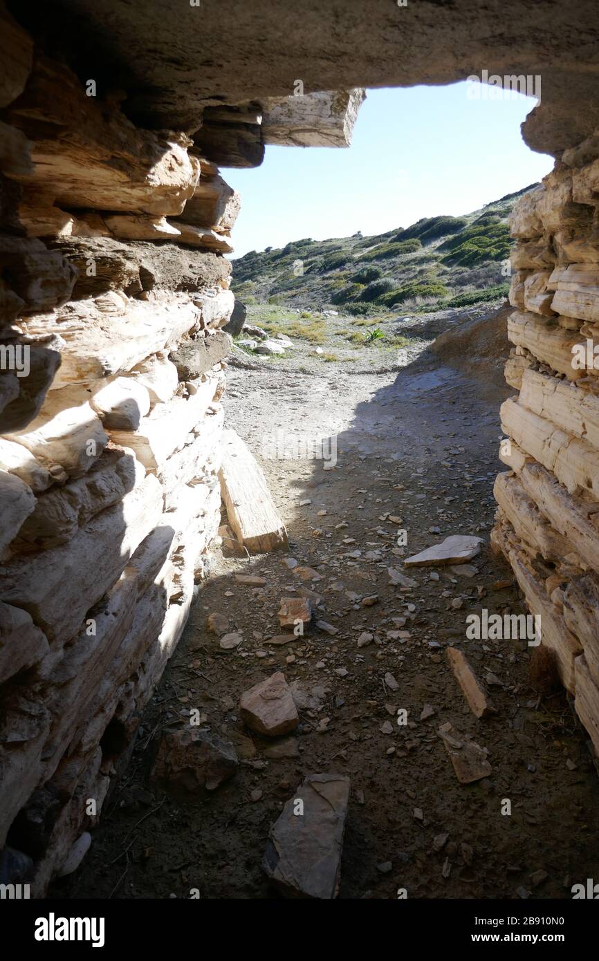 Ancient theatre thorikos hi-res stock photography and images - Alamy