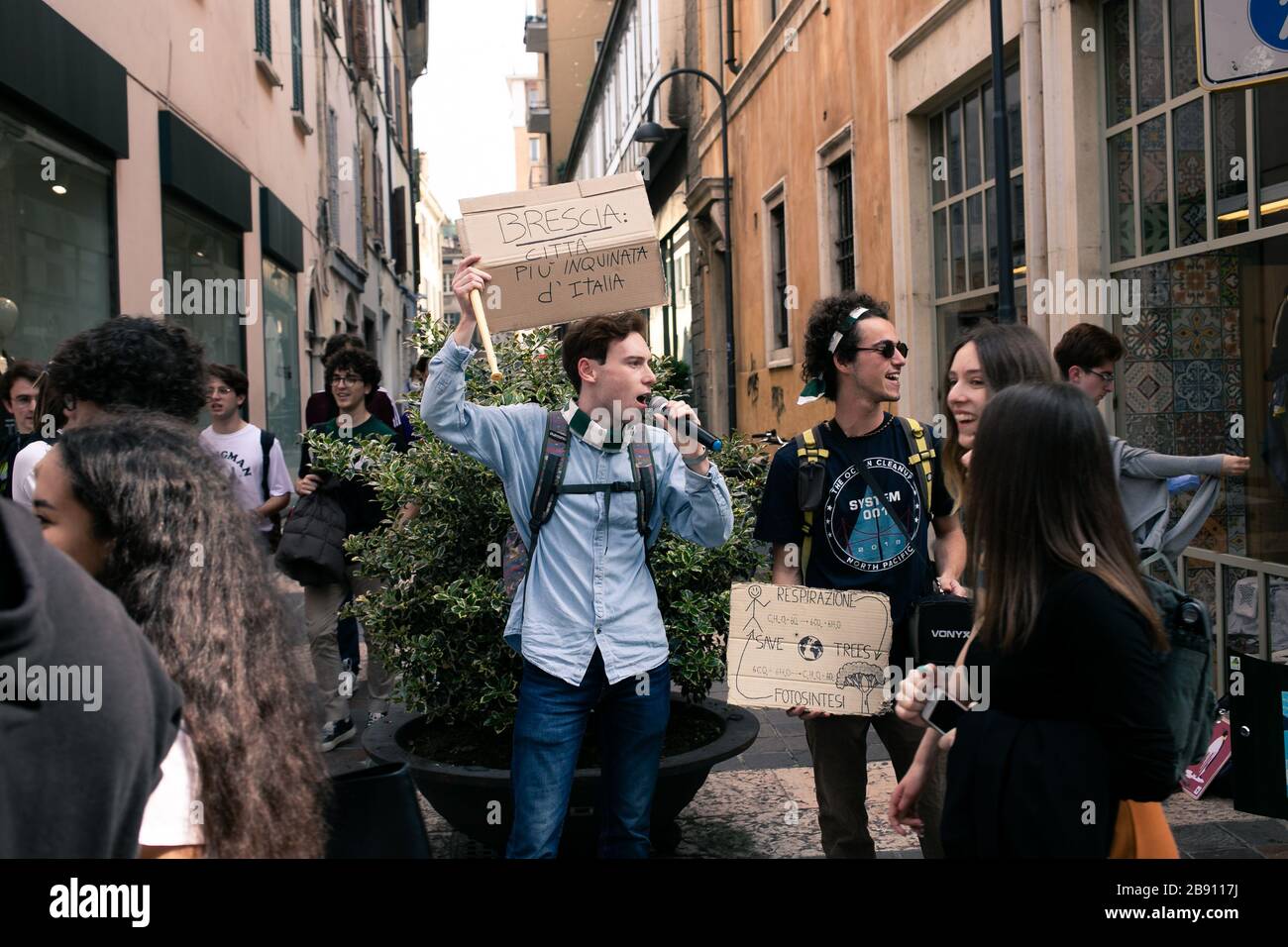 Youth activist on climate crisis Stock Photo - Alamy