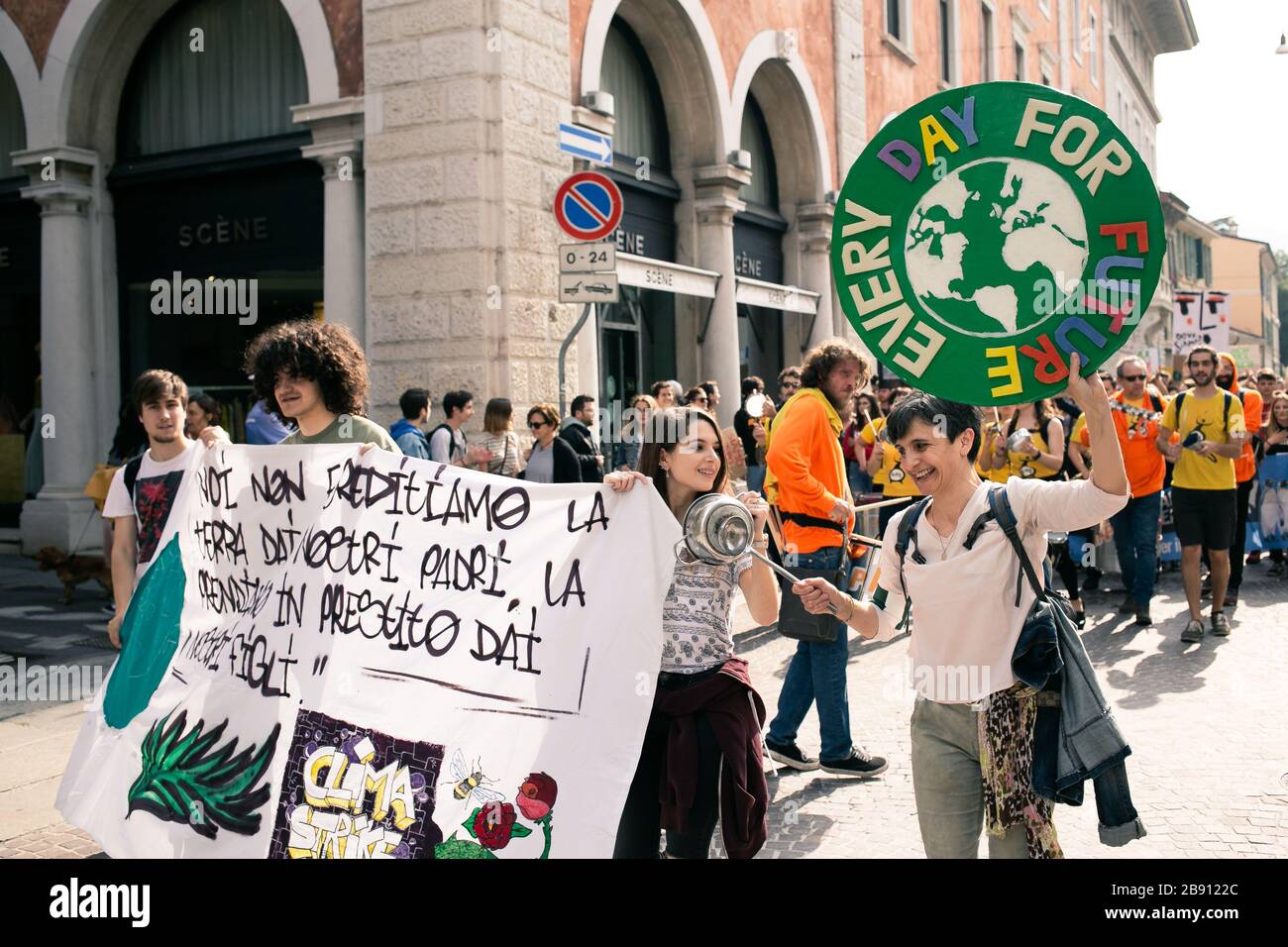 Climate activist xr hi-res stock photography and images - Alamy