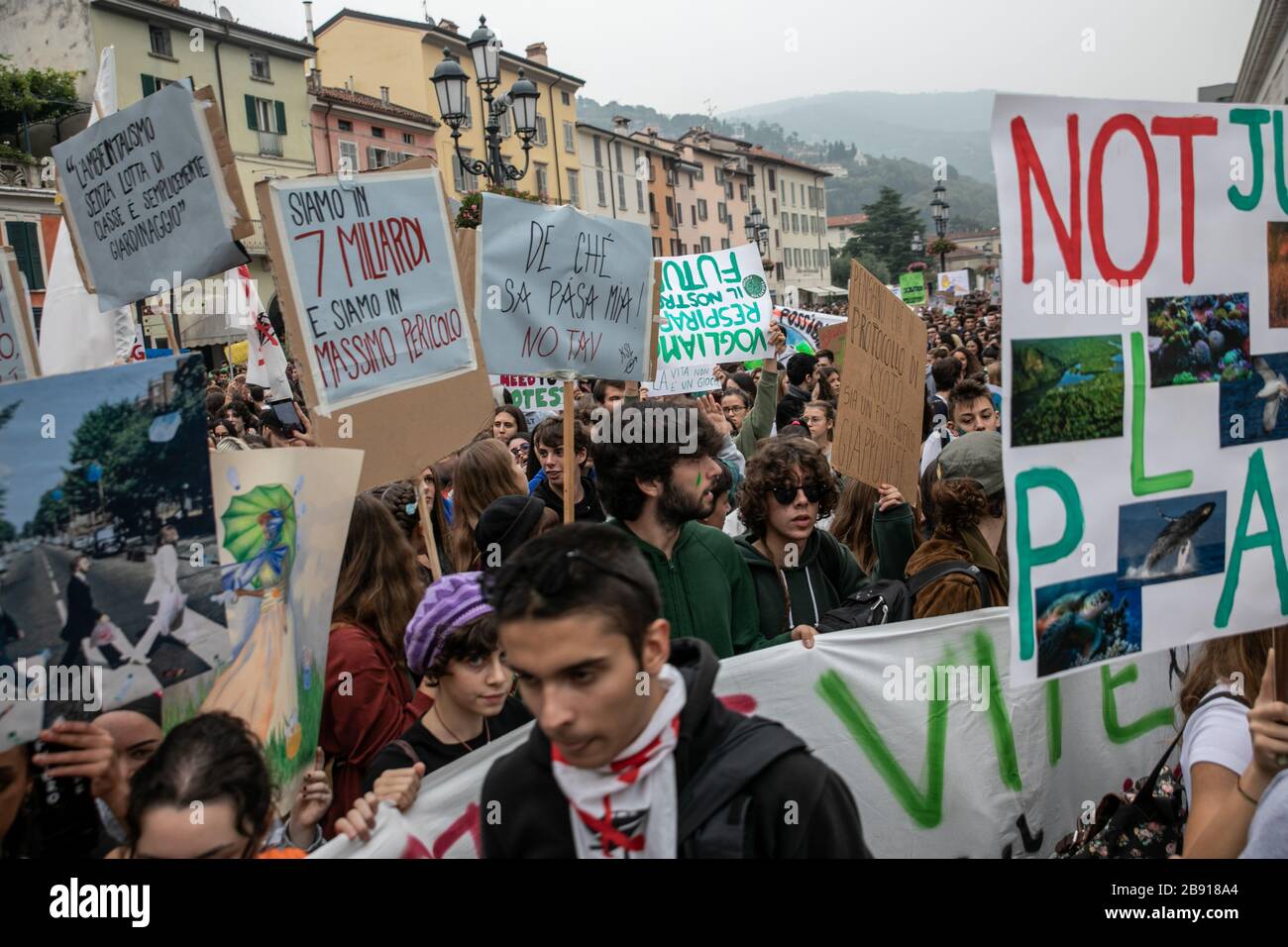 Youth activist on climate crisis Stock Photo - Alamy