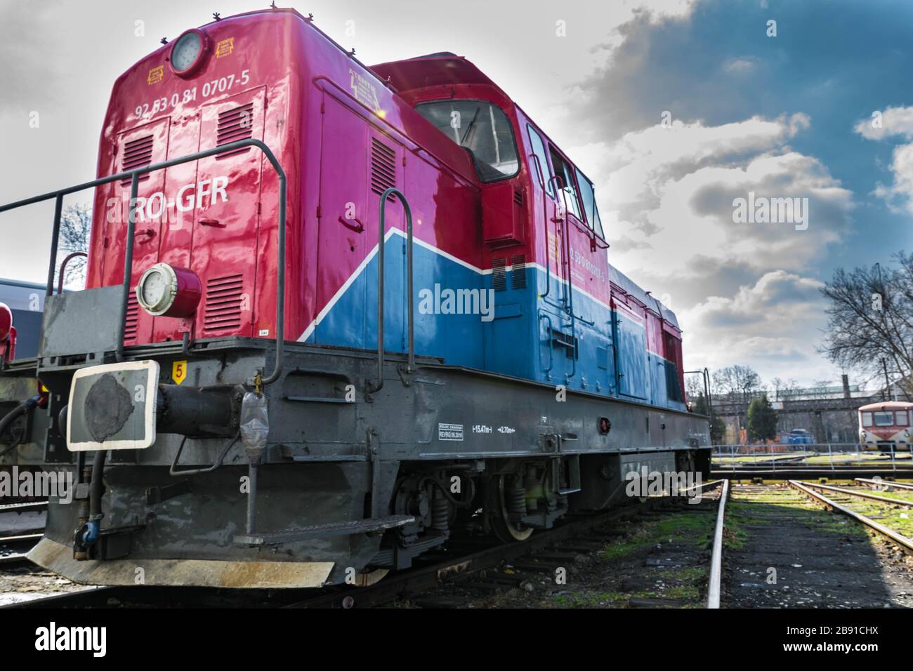 Blue diesel locomotive hi-res stock photography and images - Alamy