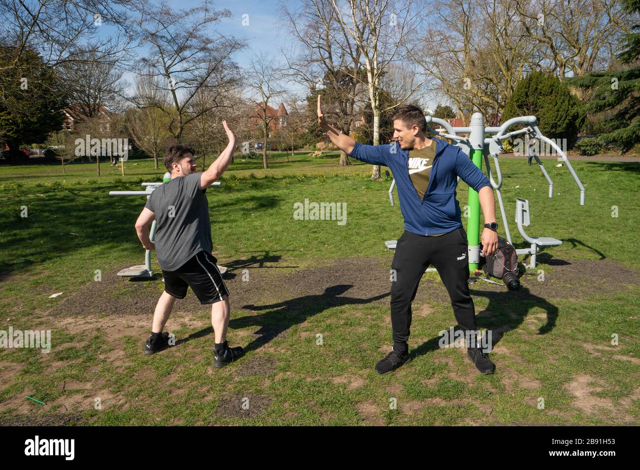 Go out by general bus hi-res stock photography and images - Alamy