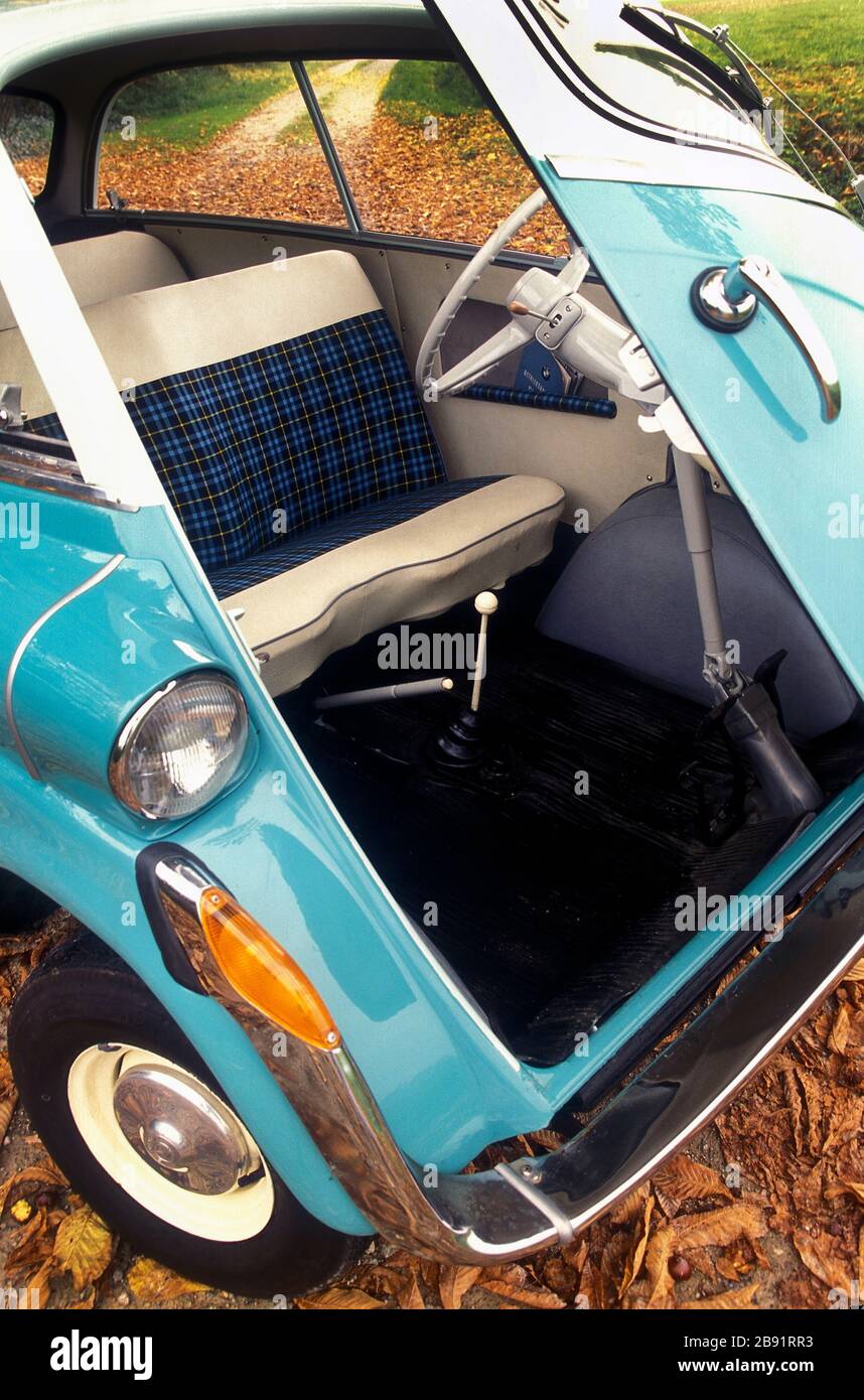 Micro car microcar hi-res stock photography and images - Alamy