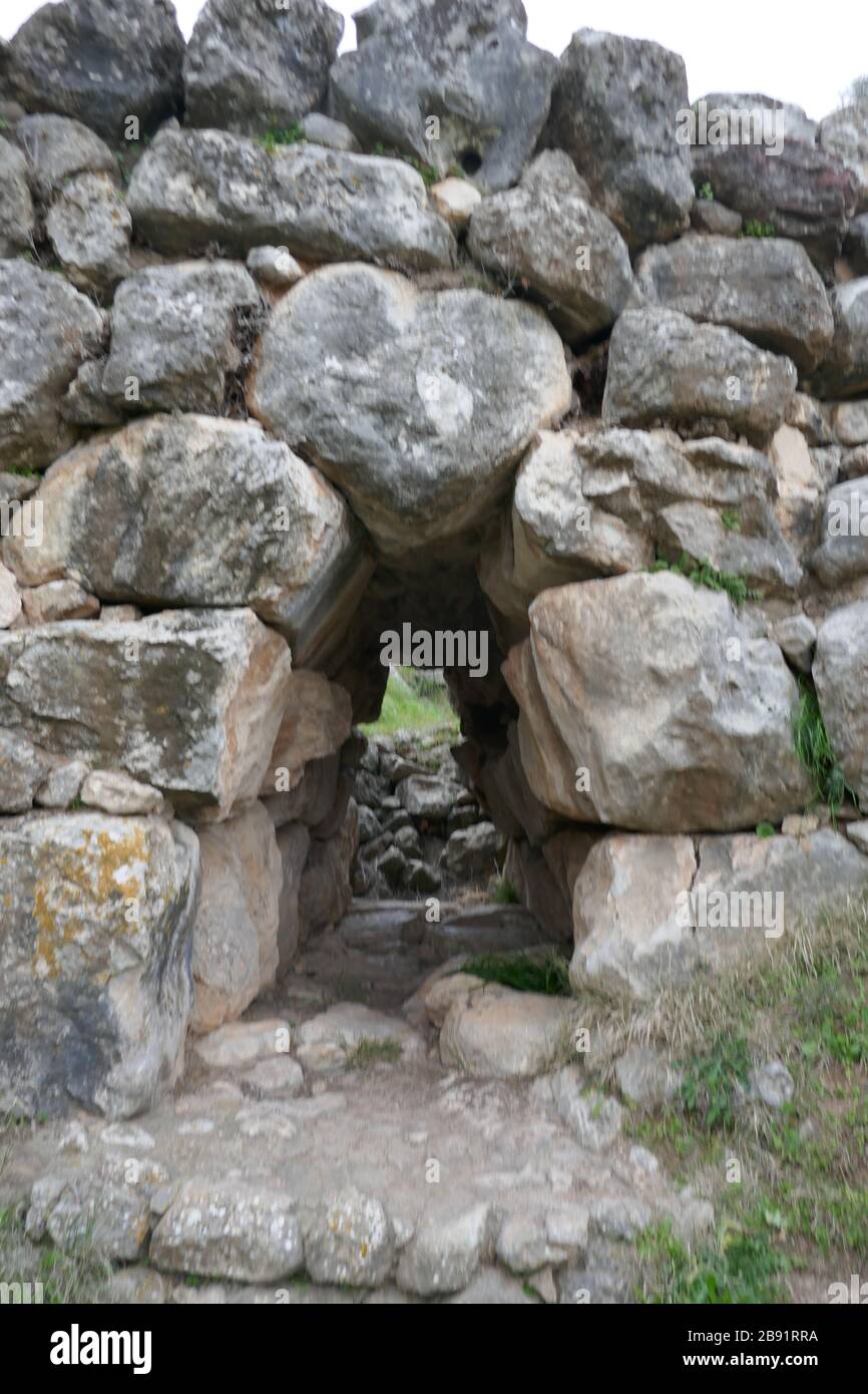 Arkadiko Bridge Mycenaean Bridge Stock Photo - Alamy