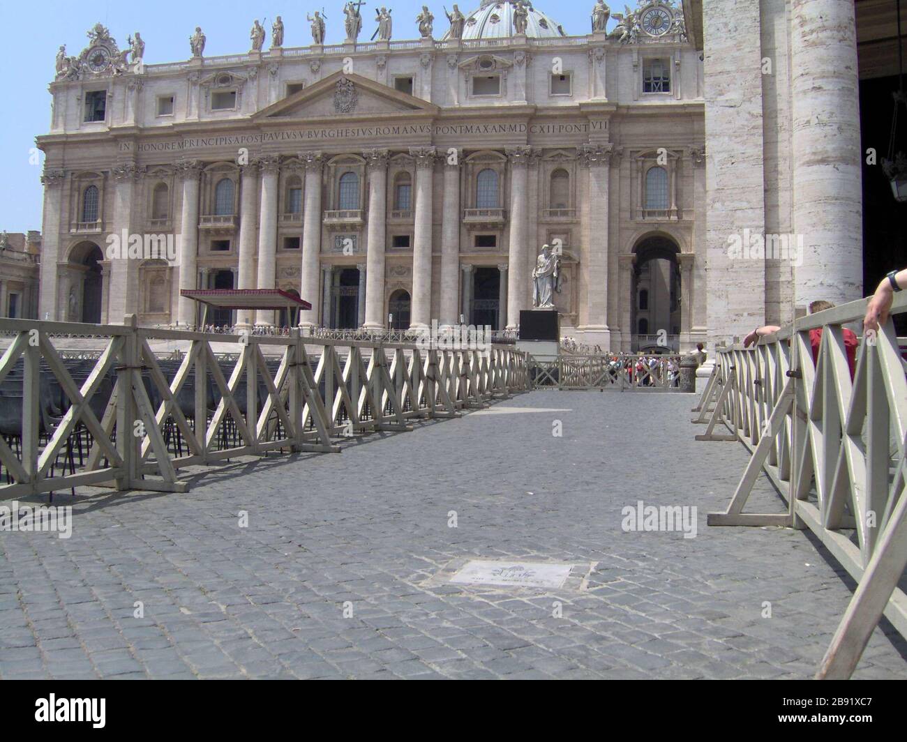 Assassination attempt john paul ii hi-res stock photography and images ...