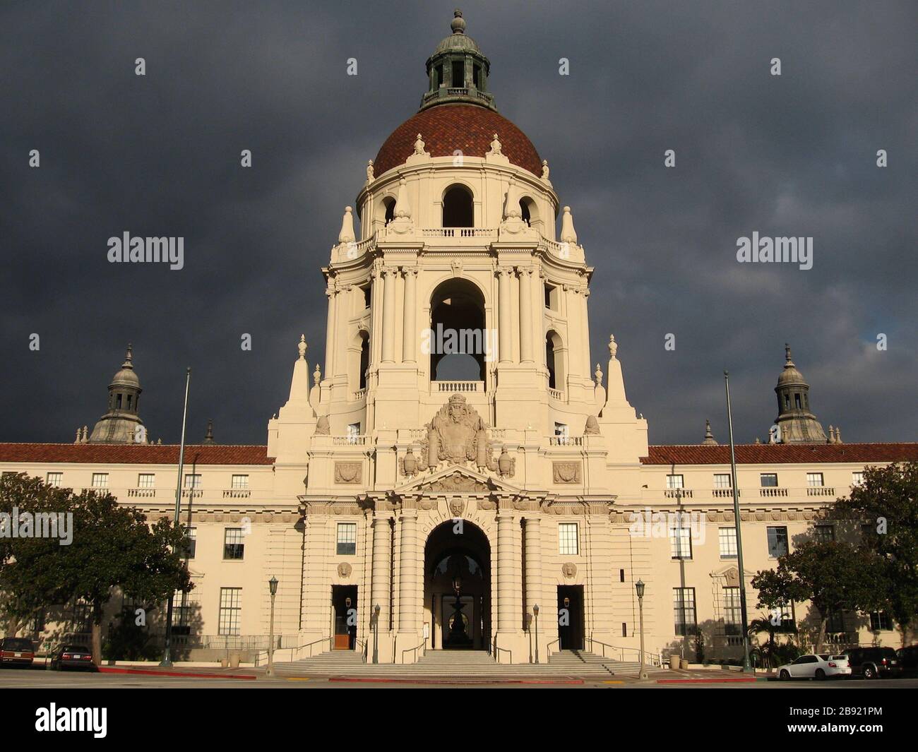 Pasadena Civic Center High Resolution Stock Photography and Images - Alamy