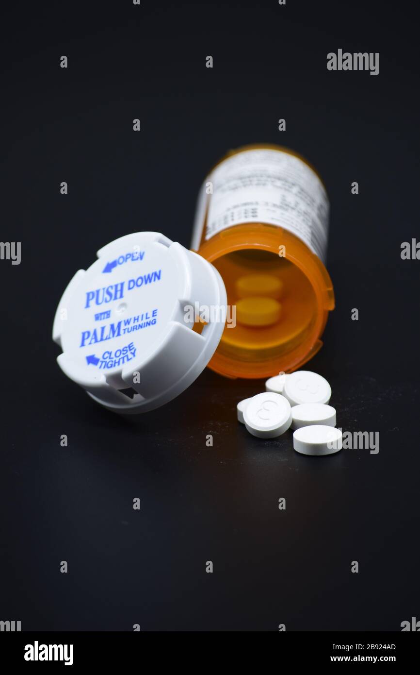 Acetaminophen hi-res stock photography and images - Alamy