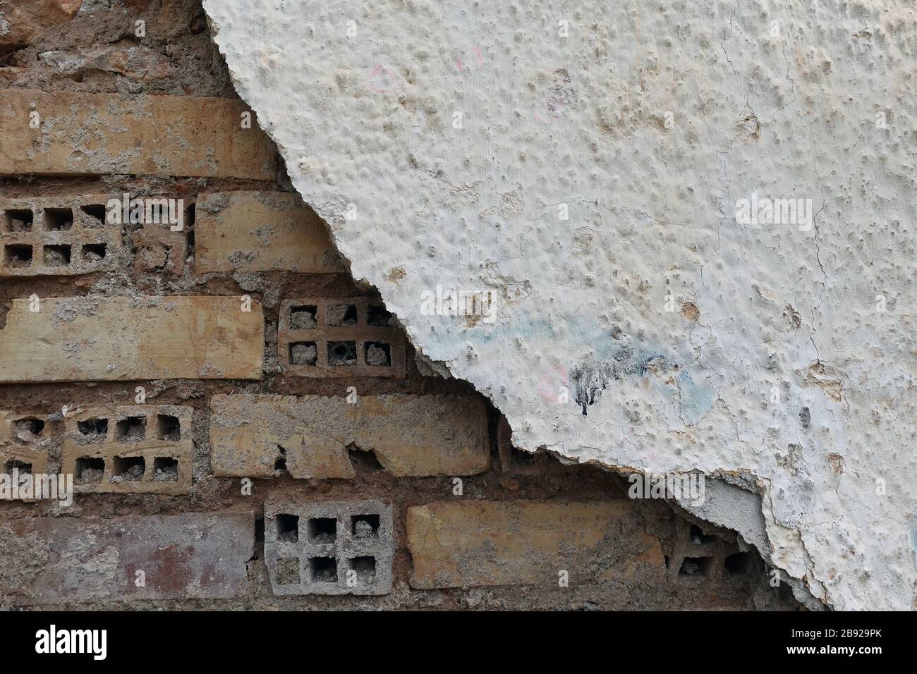 Broken texture hi-res stock photography and images - Alamy