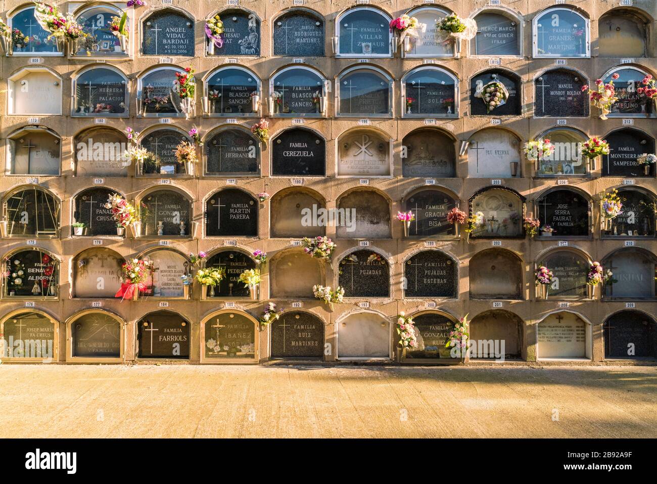 Italy Grave Wall High Resolution Stock Photography and Images - Alamy