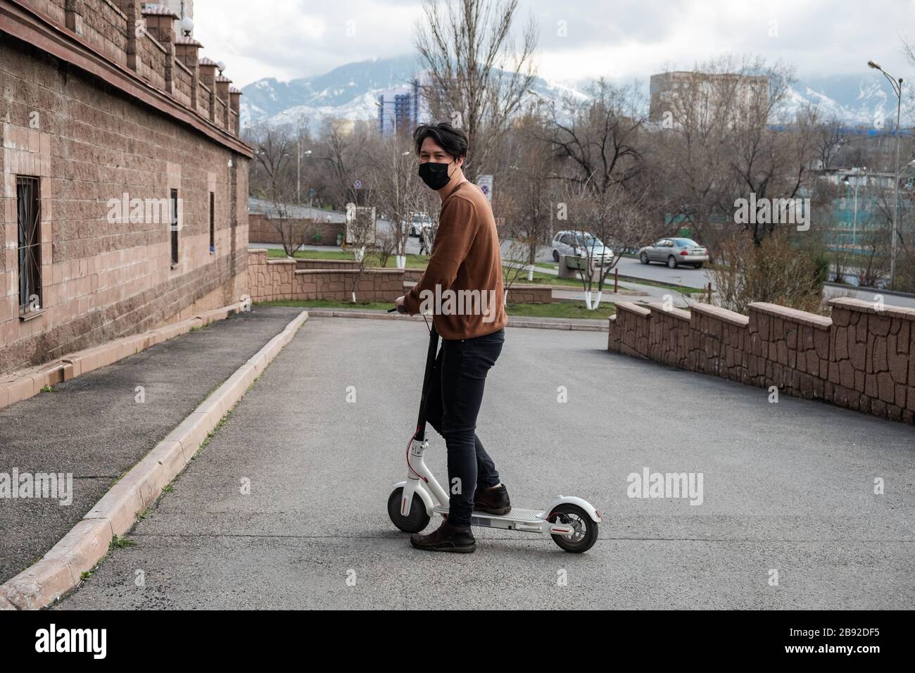 Scooter pollution hi-res stock photography and images - Alamy