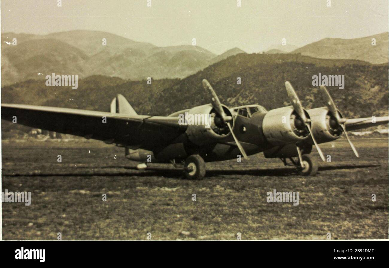 Italian piaggio p 16 heavy bomber hi-res stock photography and images ...