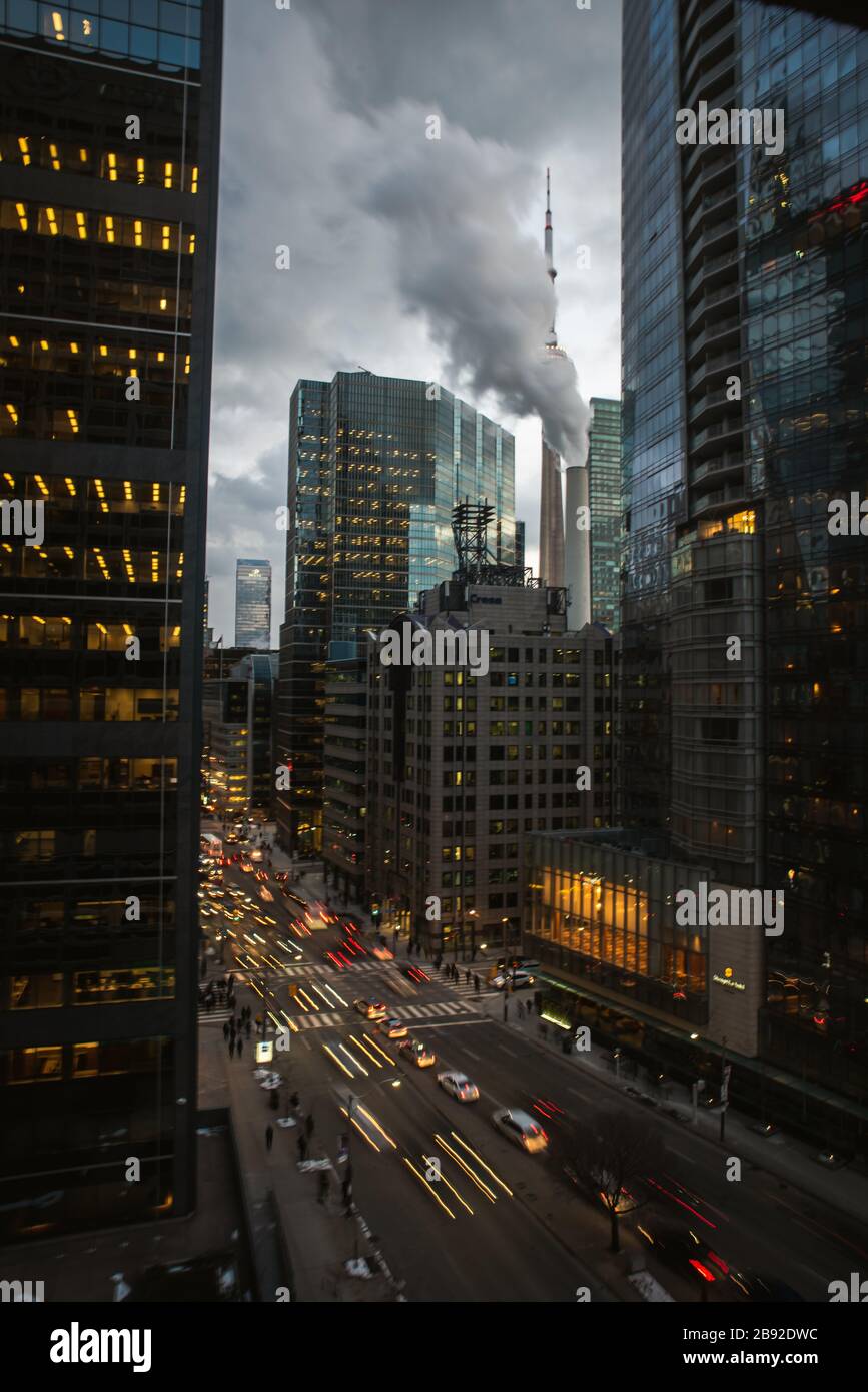 Tall downtown buildings hi-res stock photography and images - Alamy