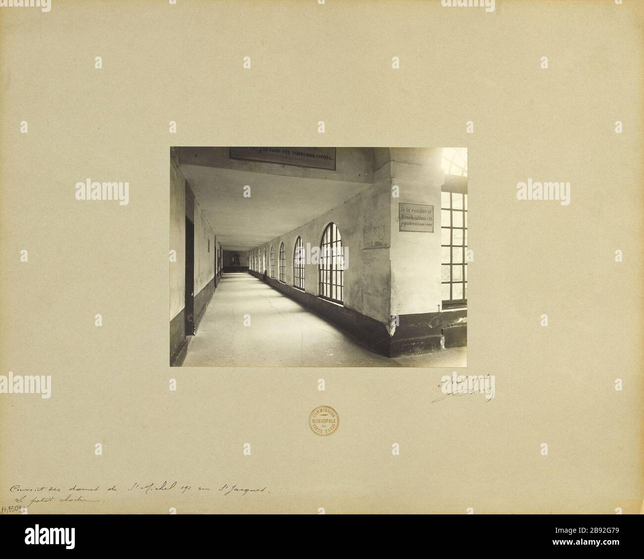 LITTLE CLOITRE CONVENT OF SAINT-MICHEL 187-193 LADIES SAINT-JACQUES Le ...