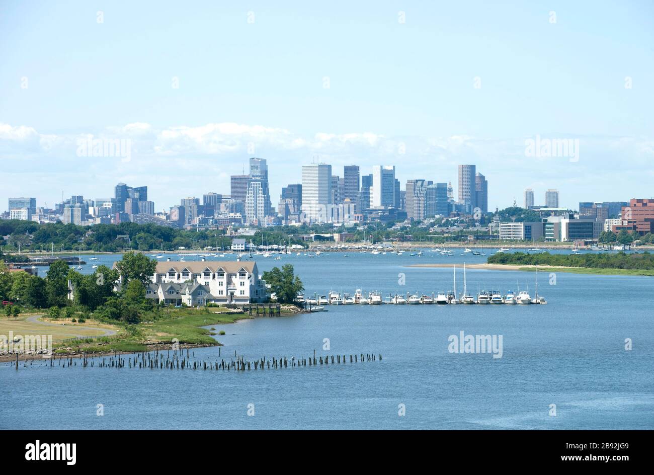Umass boston campus hi-res stock photography and images - Alamy