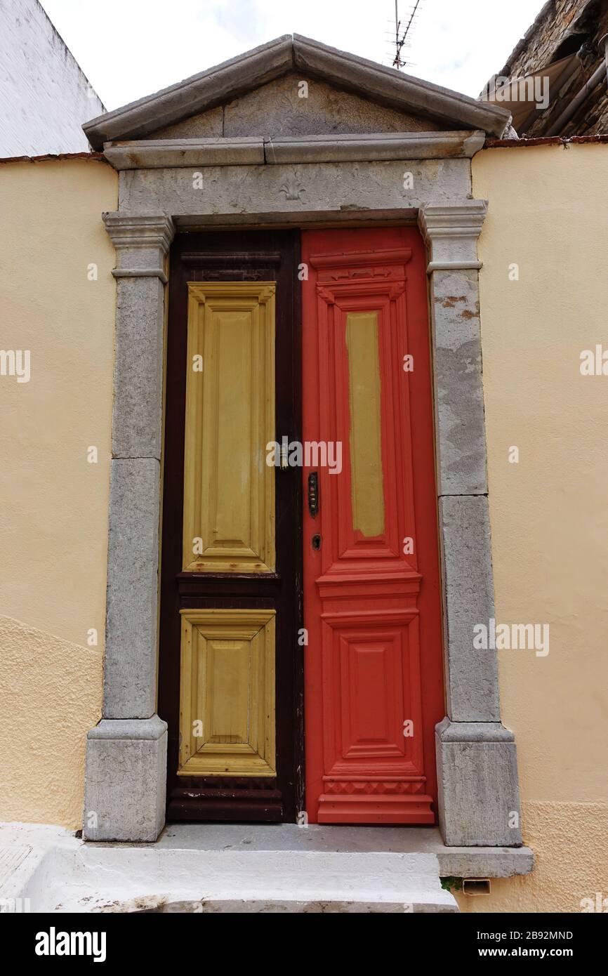 Traditional colored door hi-res stock photography and images - Alamy