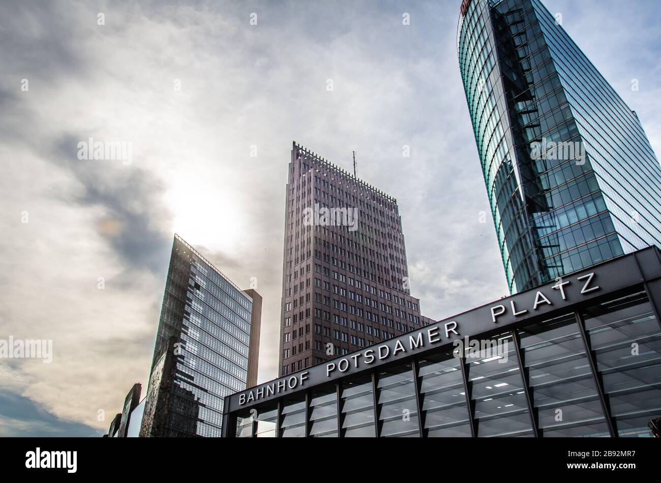 Horizontal building structure hi-res stock photography and images - Alamy