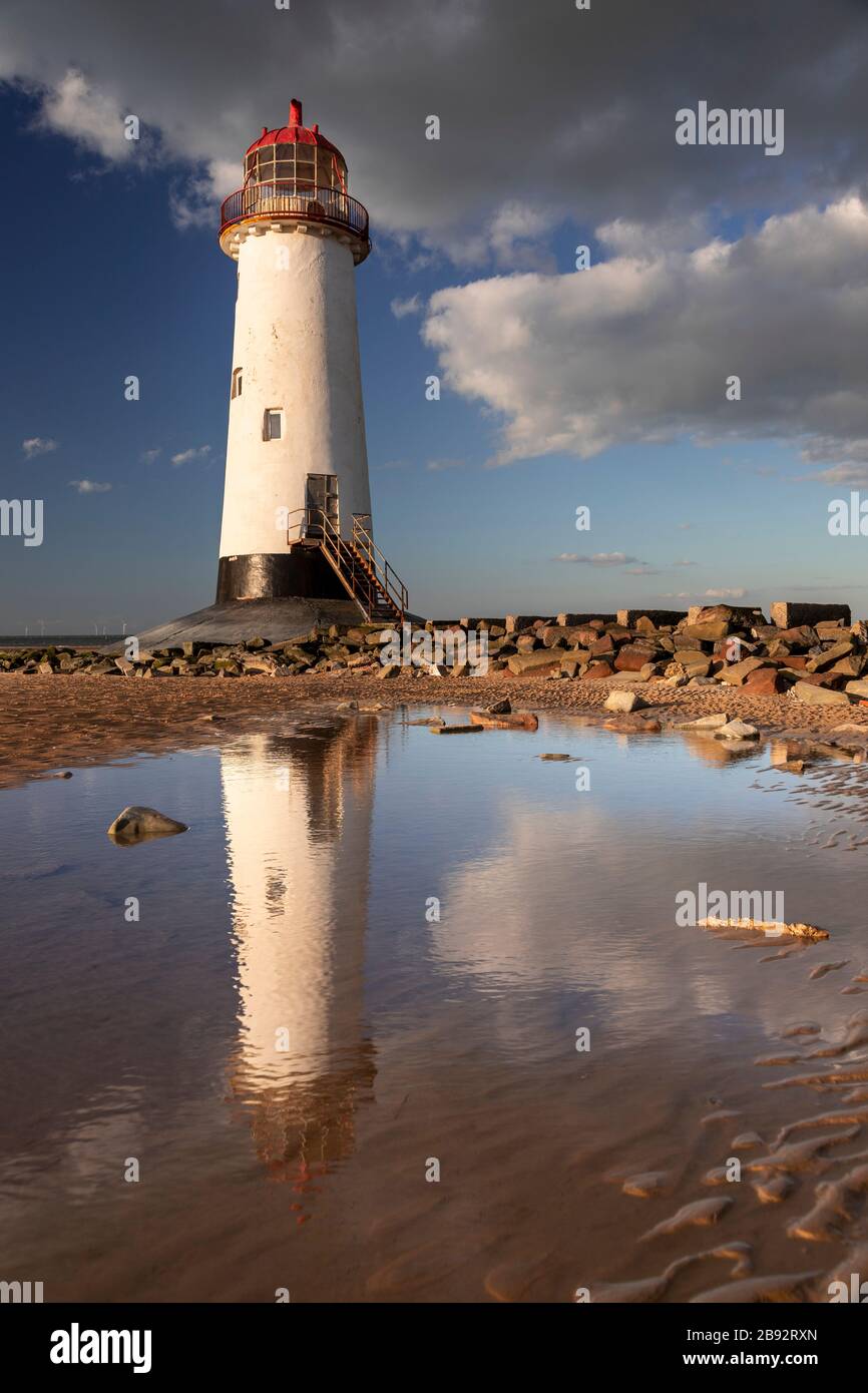 Point of Ayr Lighthouse at Talacre on the North Wales coast Stock Photo ...