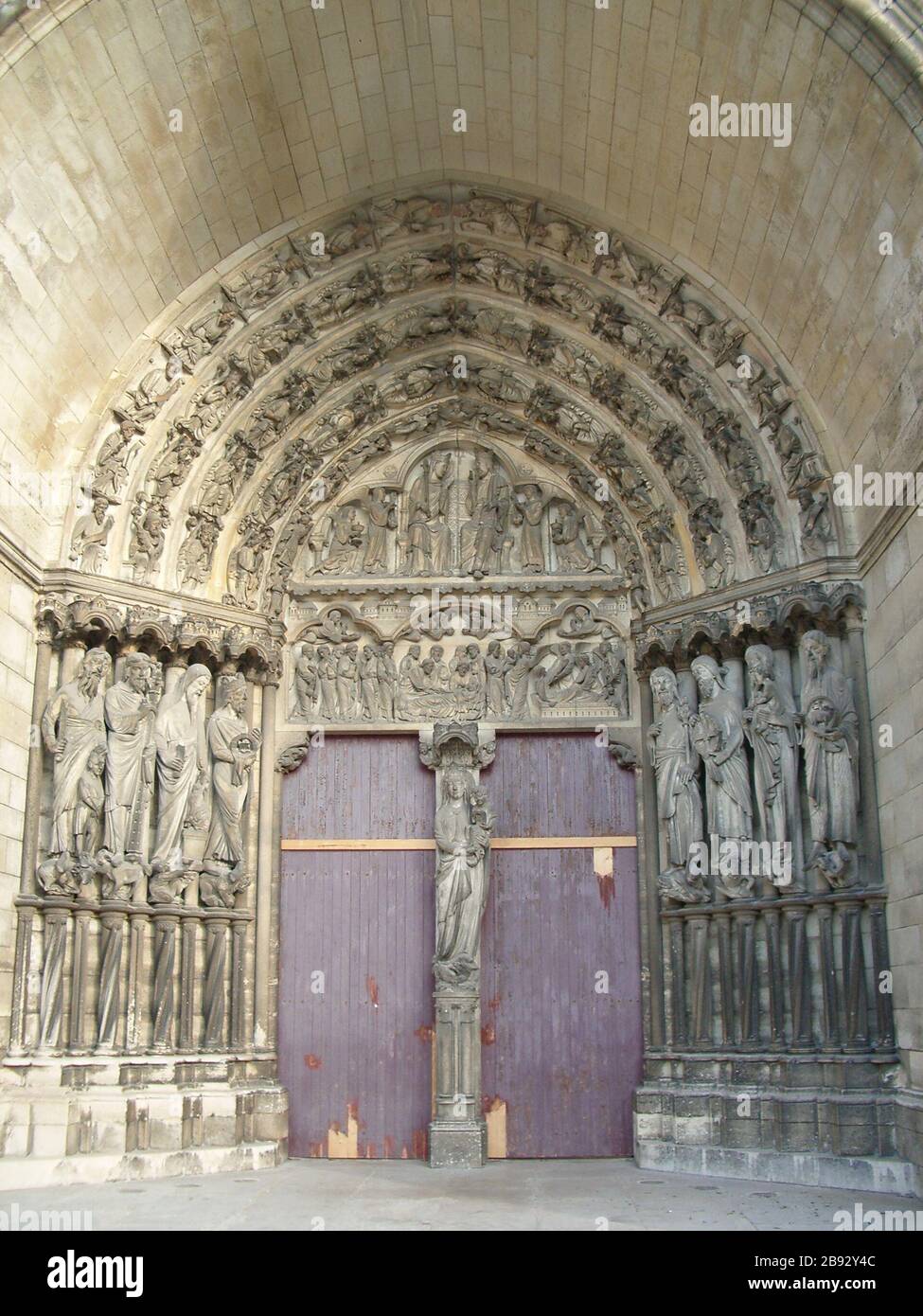 Cathédrale du couronnement hi-res stock photography and images - Alamy