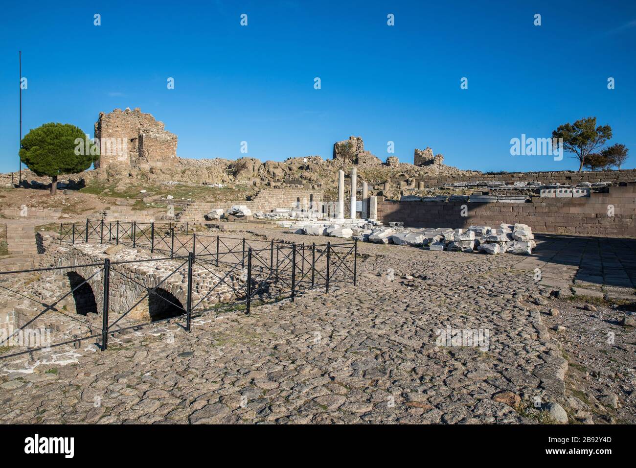 Trajan temple in ancient city of Pergamon in Turkey Stock Photo - Alamy
