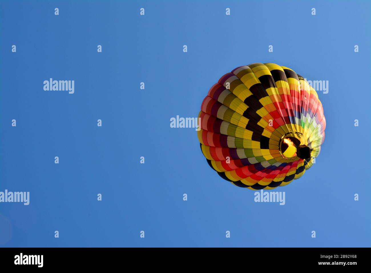 Balloon fly hi-res stock photography and images - Alamy