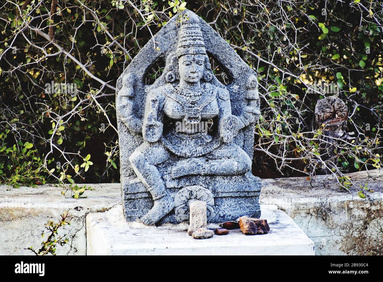 Sculpture marble chisel hi-res stock photography and images - Alamy