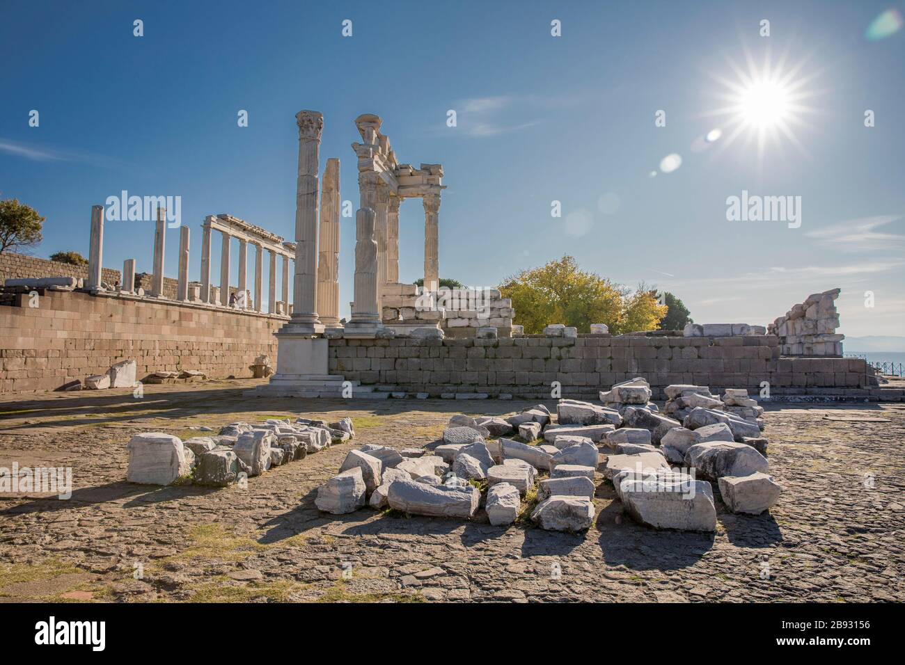 Trajan temple in ancient city of Pergamon in Turkey Stock Photo - Alamy