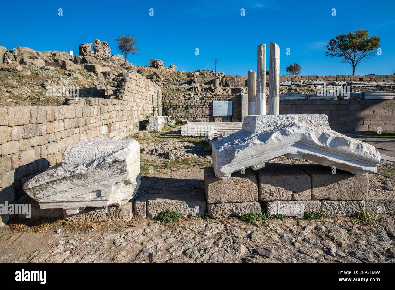 Trajan temple in ancient city of Pergamon in Turkey Stock Photo - Alamy