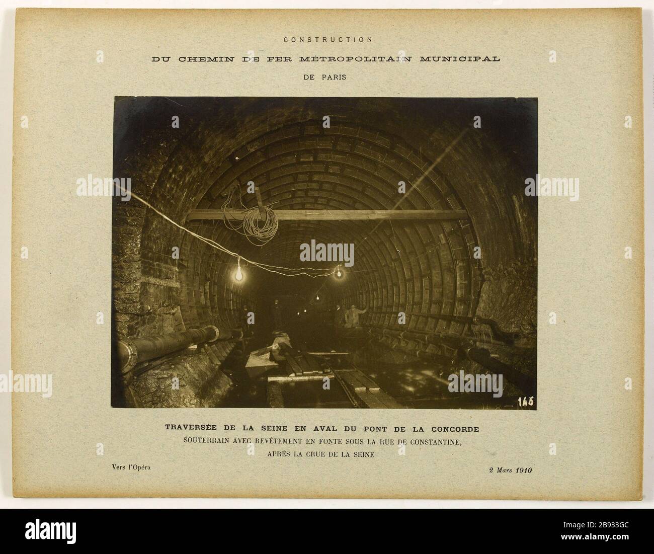 Courtepointe Des Refuges Du Chemin De Fer Souterrain