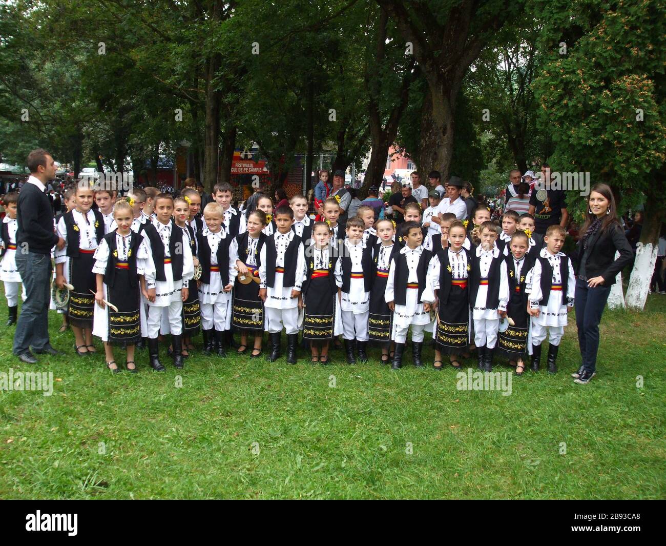 Muzica populara hi-res stock photography and images - Alamy