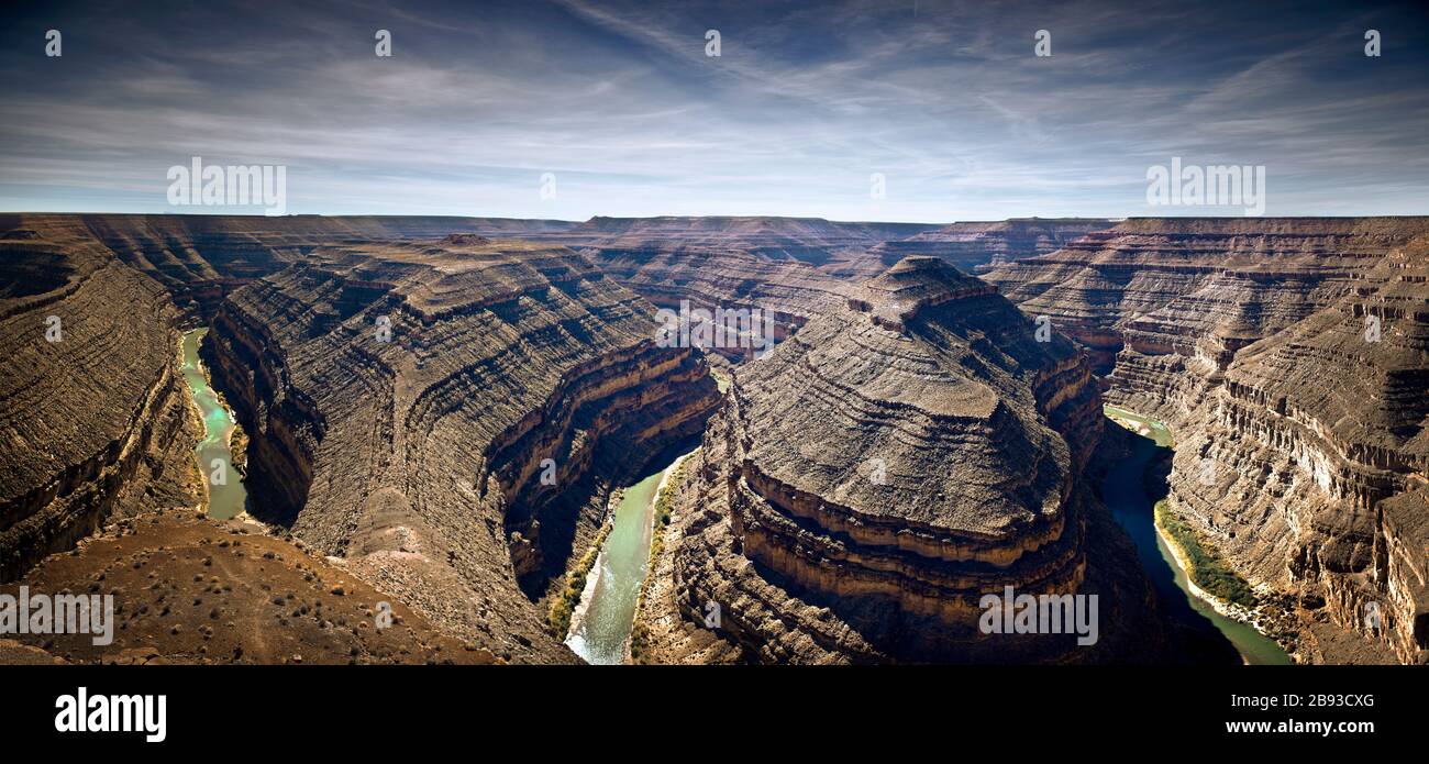 Eroded landscape hi-res stock photography and images - Alamy