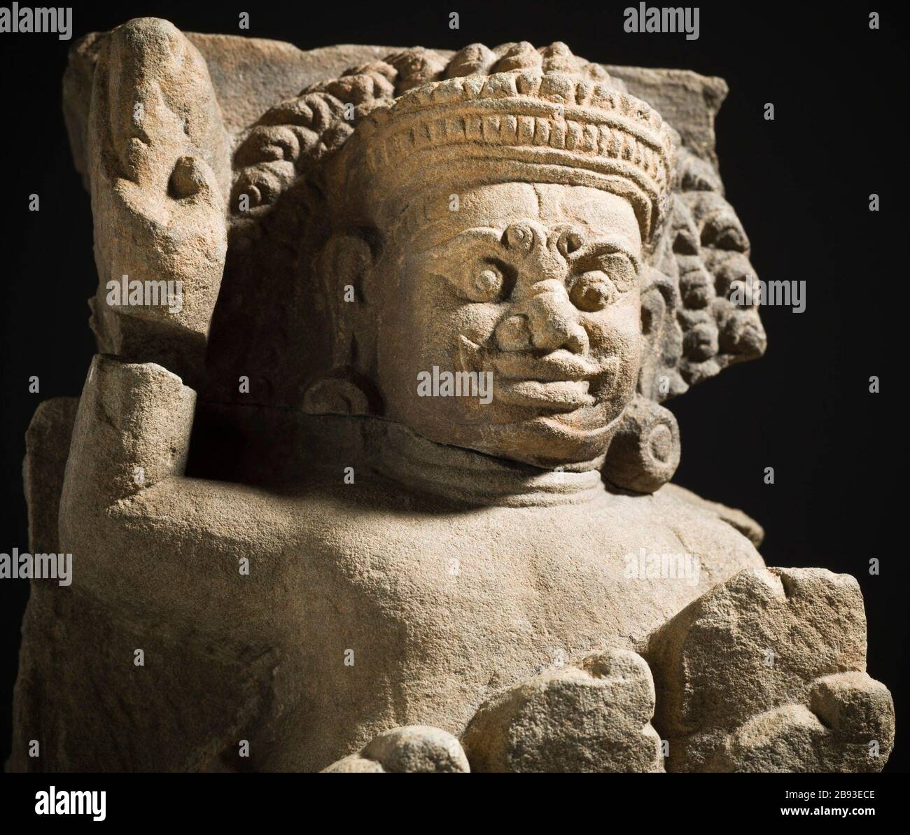 Department south and southeast asian art hi-res stock photography and ...