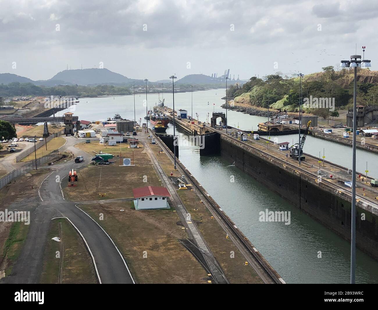 Panama city canal house hi-res stock photography and images - Alamy