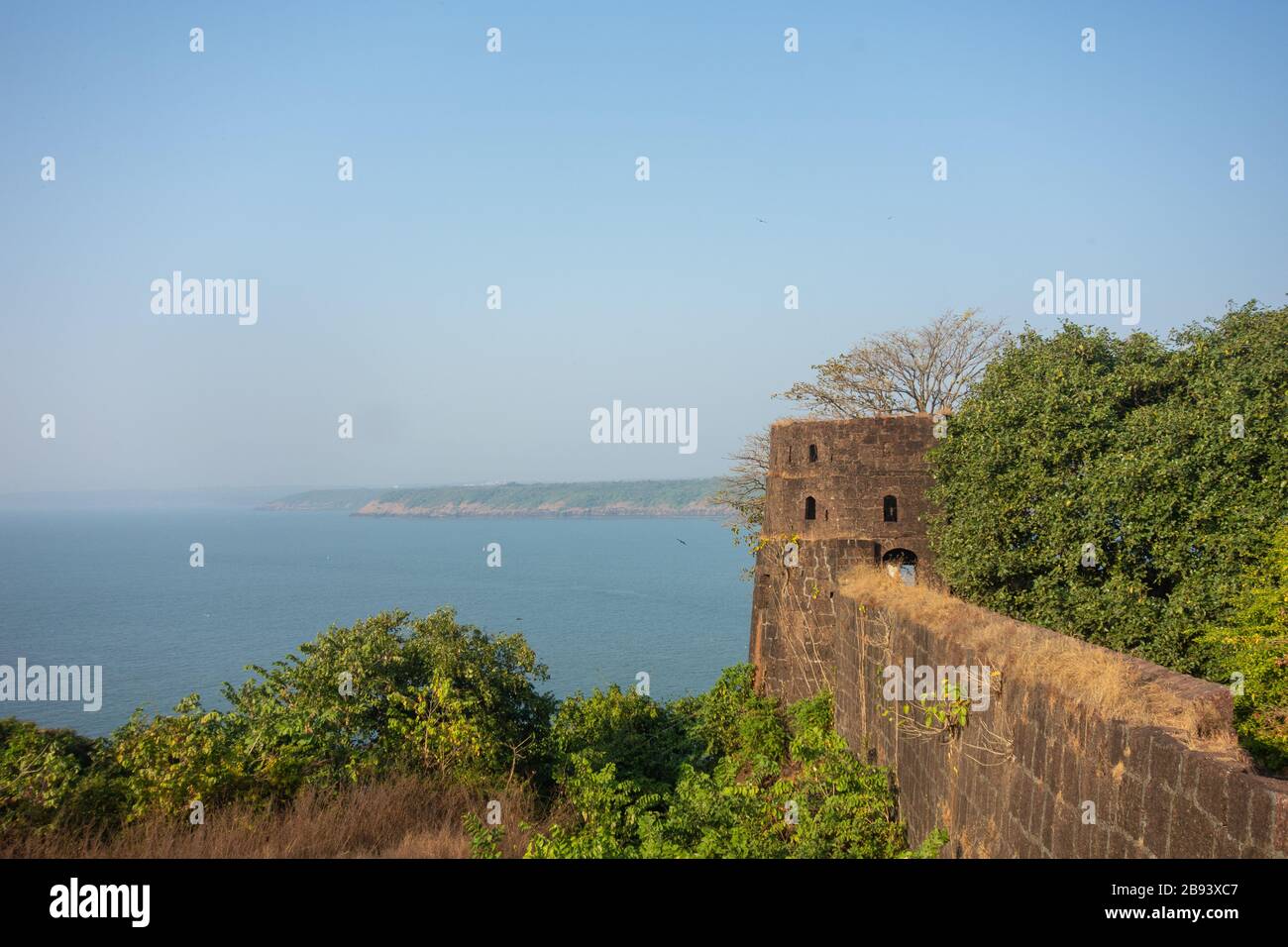 Jaigad Fort Wall facing Arabian Sea, Jaigad, Ratnagiri, Maharashtra ...