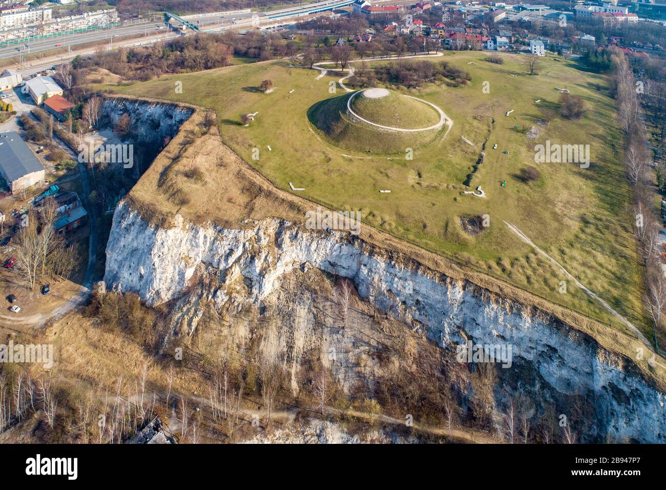Mound rock hi-res stock photography and images - Alamy