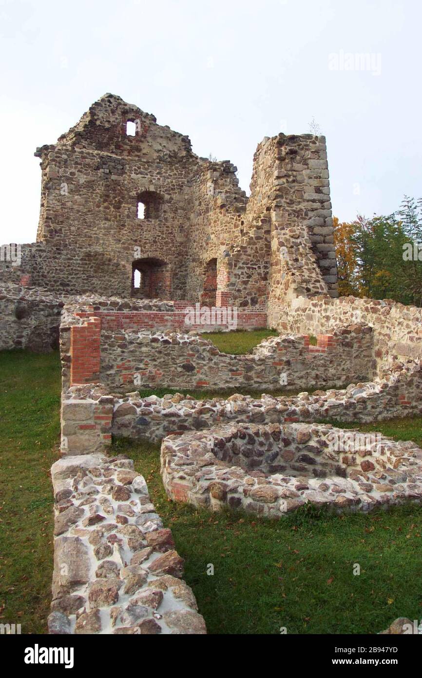 Burgruine runding hi-res stock photography and images - Alamy