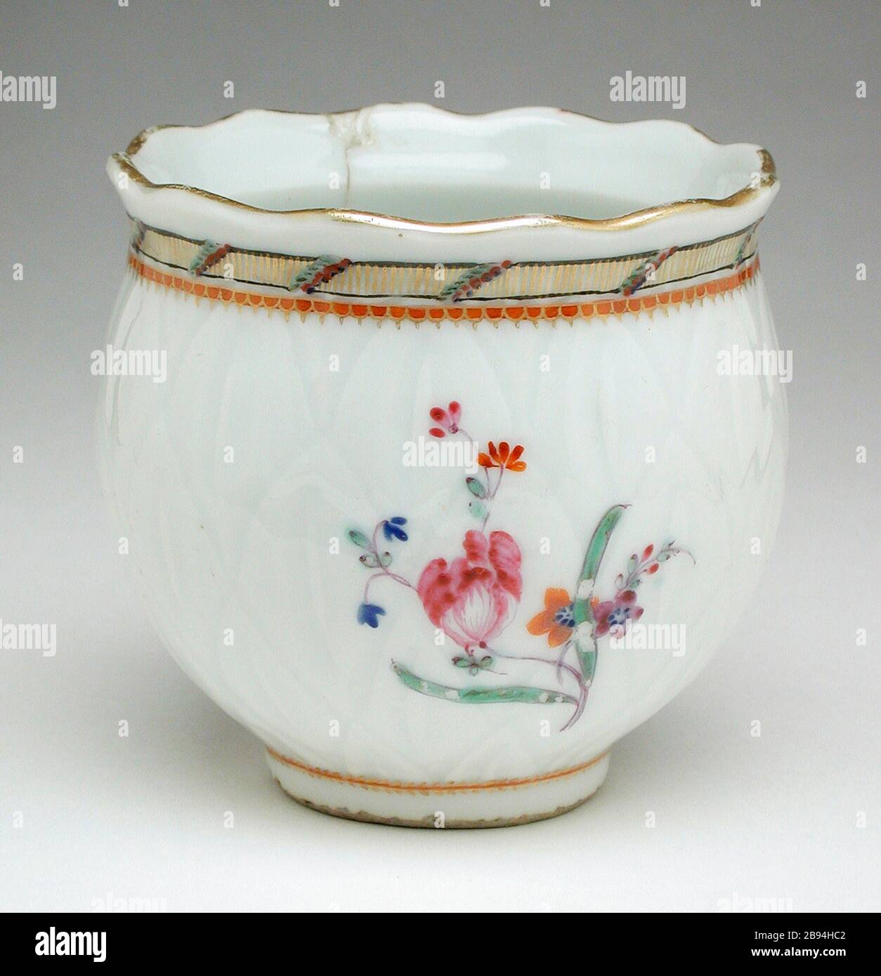 Basins porcelain height hi-res stock photography and images - Alamy