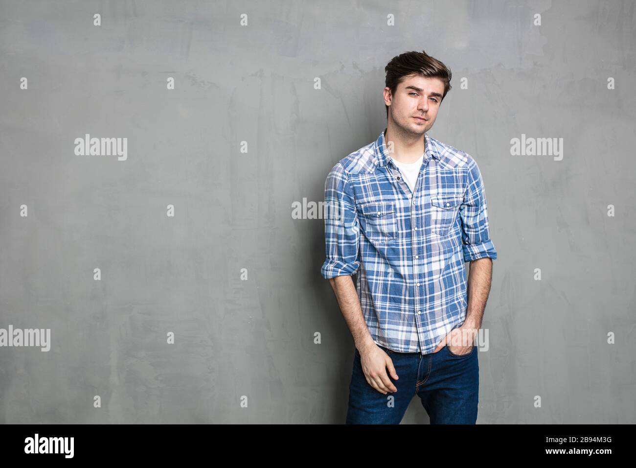 Skinny man standing hi-res stock photography and images - Alamy
