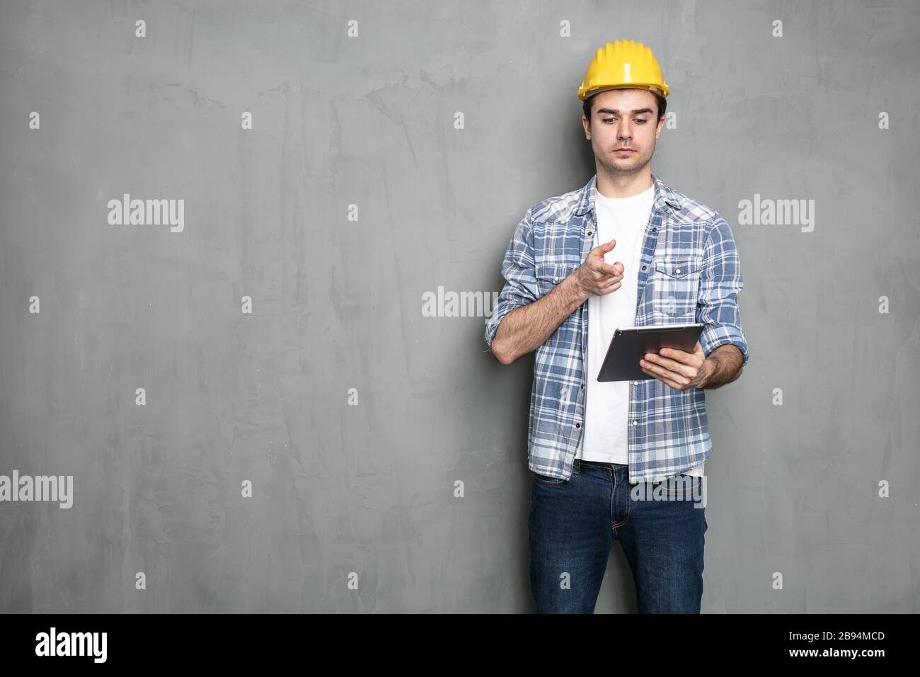 Engineer finish project hi-res stock photography and images - Alamy