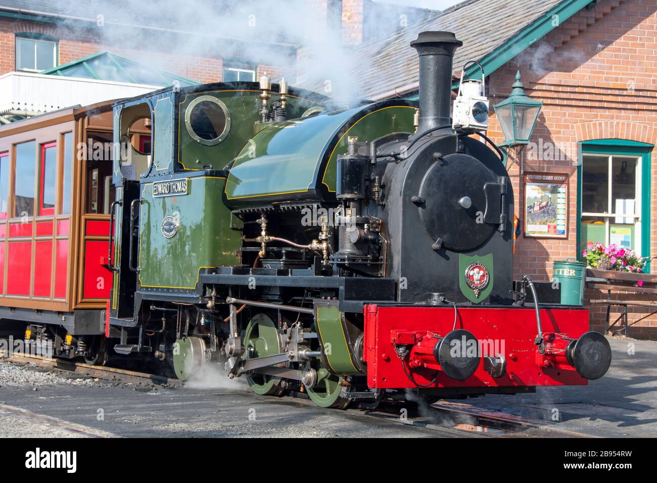 No 4 "Edward Thomas" on the Talyllyn Railway at Tywyn, (Towyn), Gwynedd ...