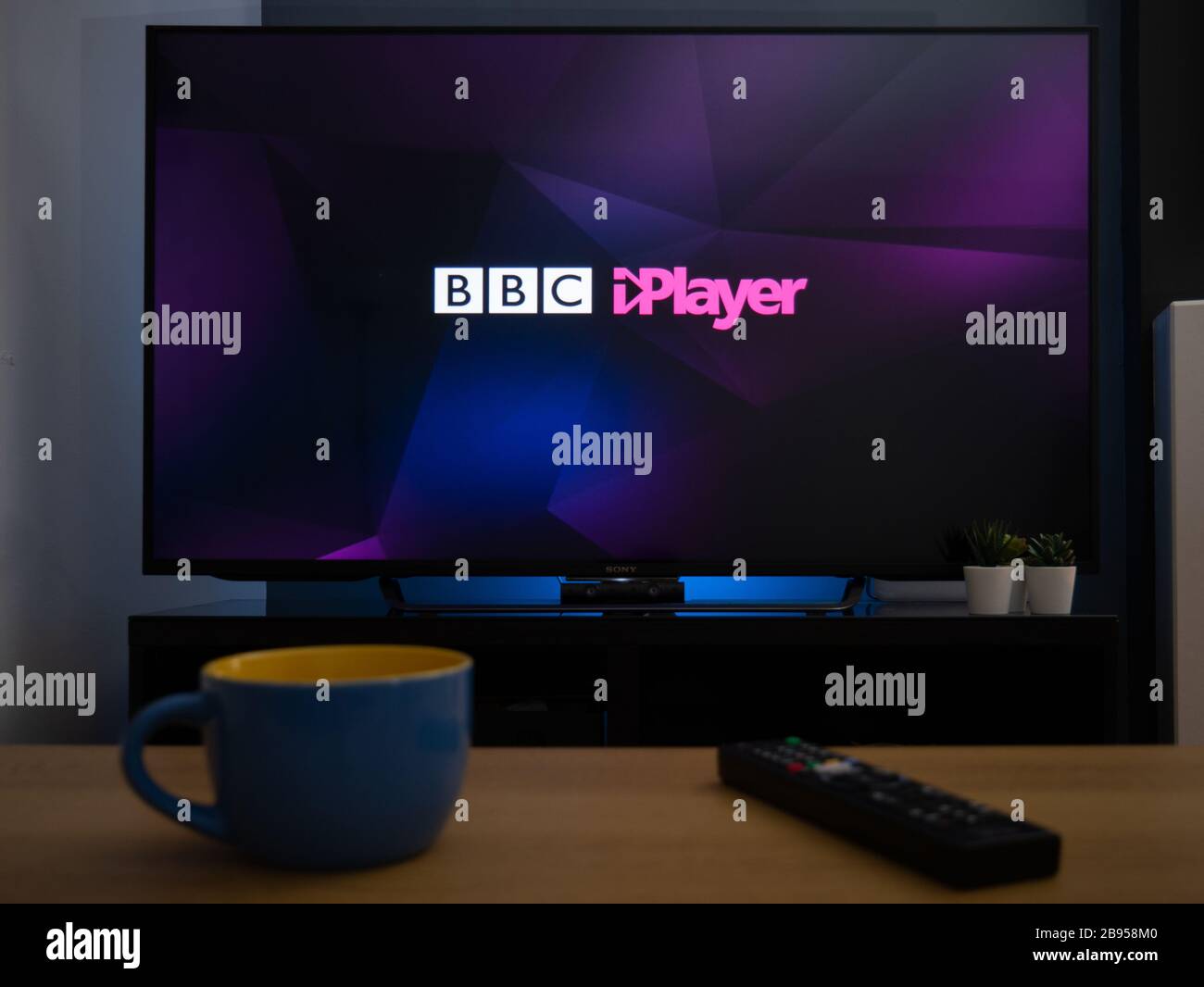 Bbc television control room hi-res stock photography and images - Alamy