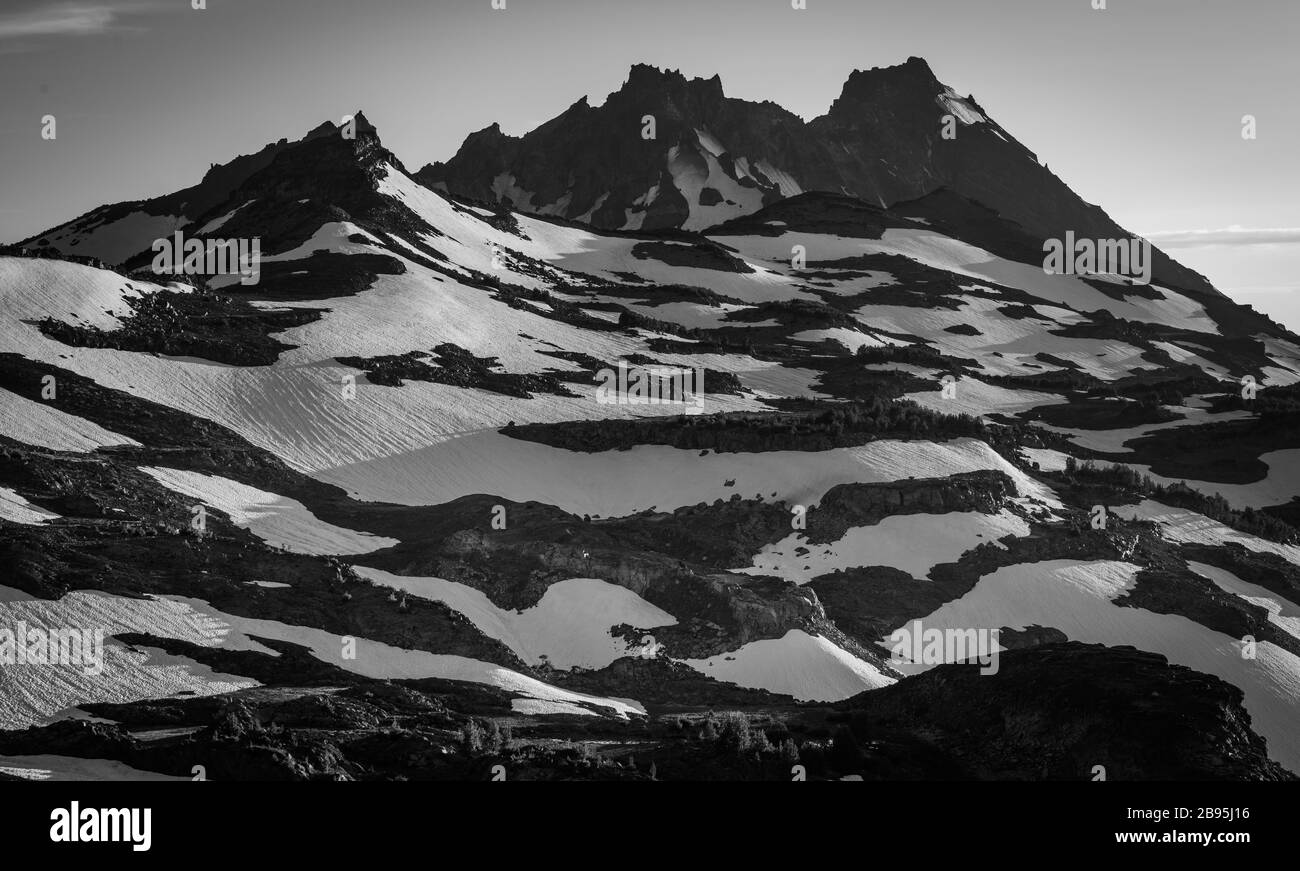 Pnw mountains hi-res stock photography and images - Alamy