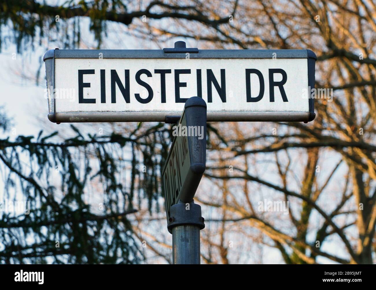 PRINCETON, NJ -21 MAR 2020- View of the street sign for Einstein Drive ...