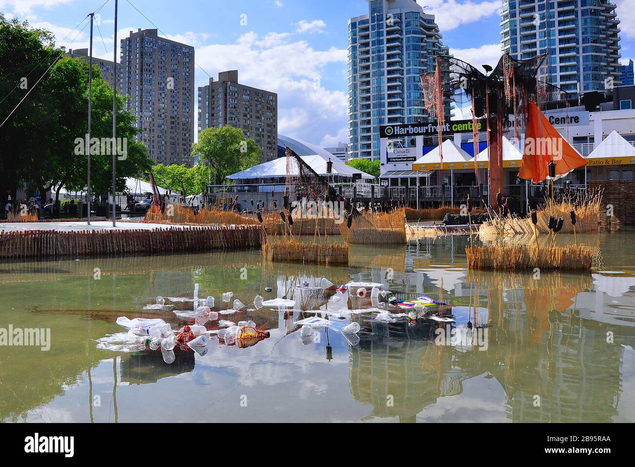 Pollution problems in the city - plastic bottles Stock Photo - Alamy